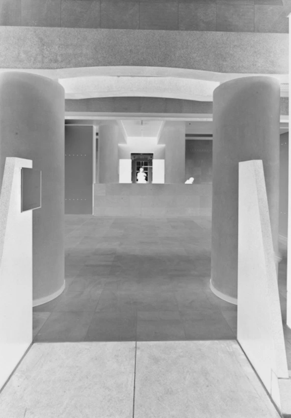 Tableau présenté à l'entrée de la salle Fantin Latour, Whistler : "Un ...