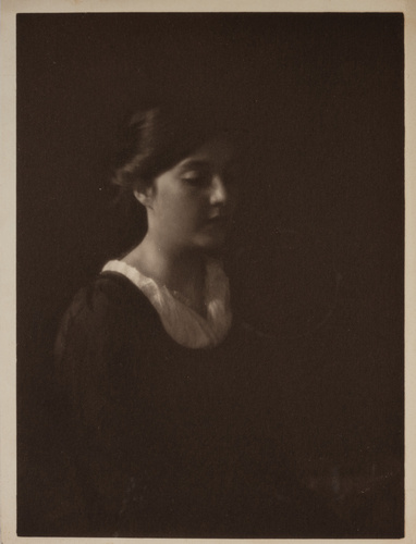 Portrait of a Girl - Irene - Myra Albert Wiggins | Musée d'Orsay