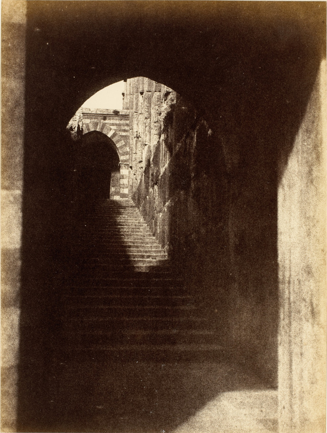 Hébron, vue intérieure de l'escalier du Haram - Henry Sauvaire | Musée ...