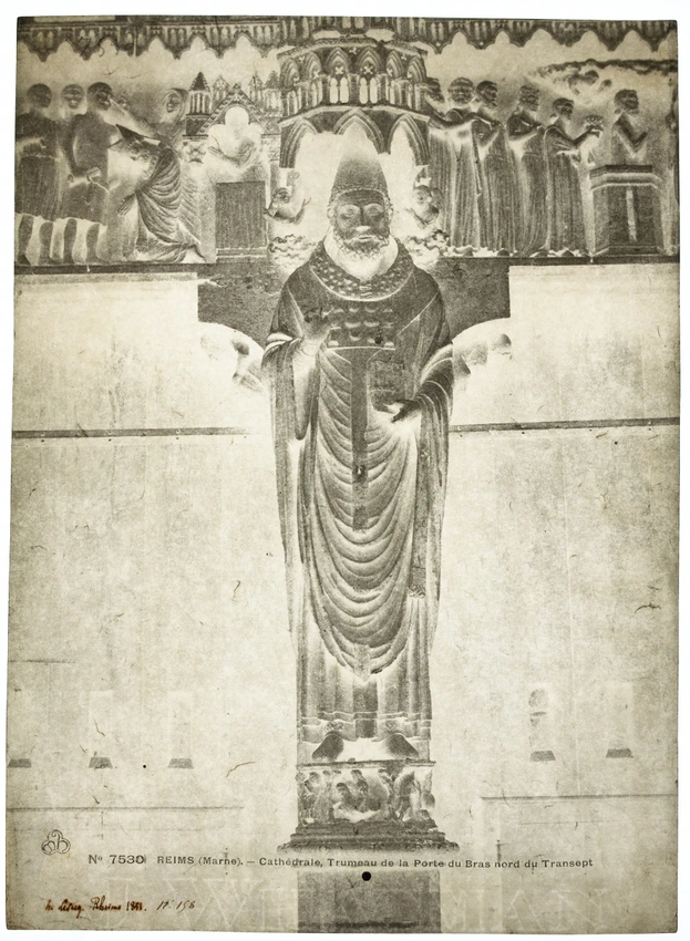 Reims (Marne) - Portail de Saint-Calixte au transept nord, statue de ...