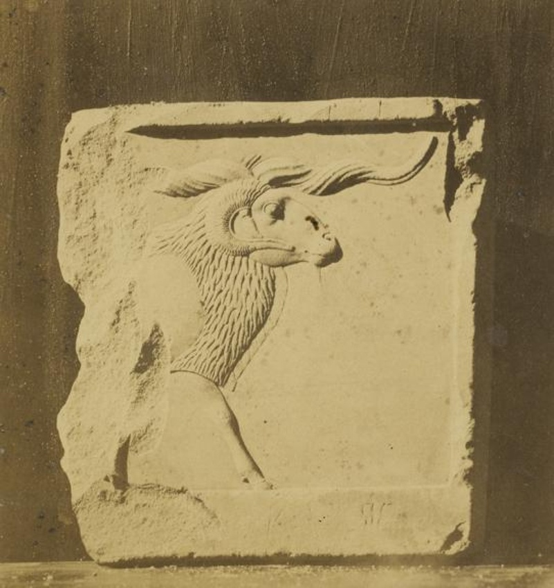 Bas-relief en pierre calcaire, musée du Caire - Aymard de Banville ...