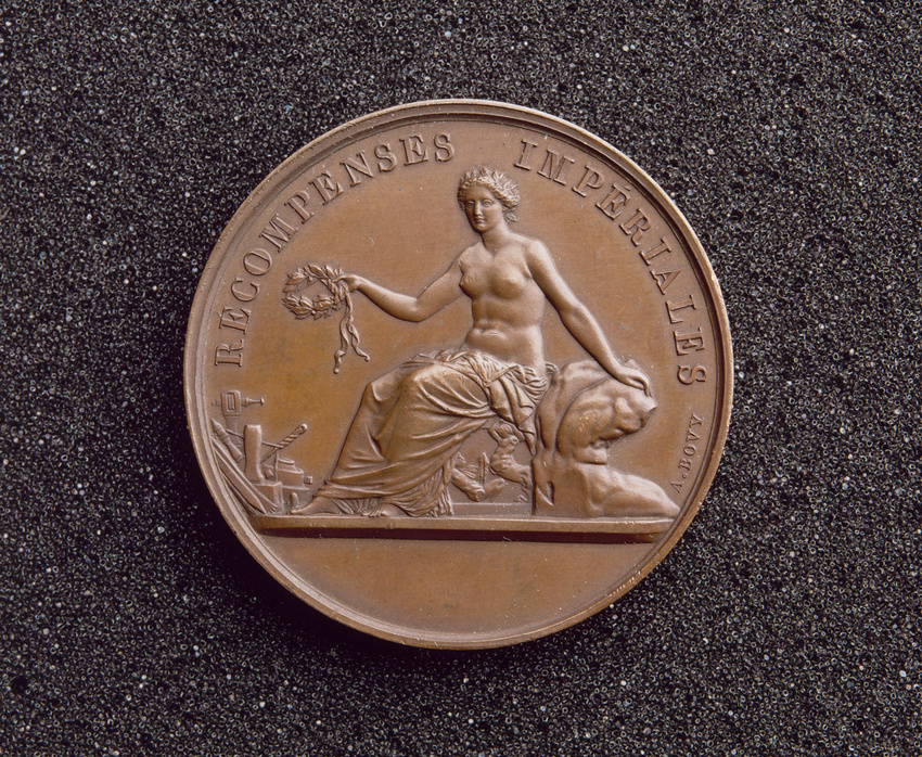 Médaille de troisième classe du Salon de 1863, décernée au sculpteur ...