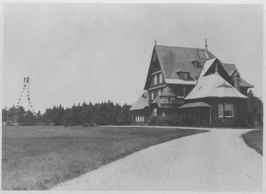 Villa Menier, Anticosti, port Menier - Anonyme | Musée d'Orsay