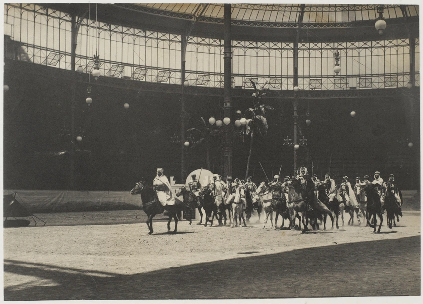 Hippodrome de l'Alma, Fantasia, cavalcade - Albert Londe | Musée d'Orsay