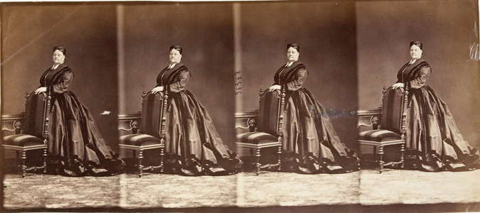 Duchesse de Lozada en pied, en quatre poses - André Adolphe Eugène ...