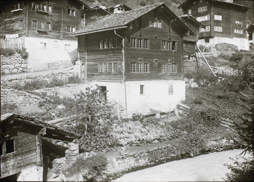 Un chalet sur la commune de Morat (canton de Fribourg) - Anonyme ...