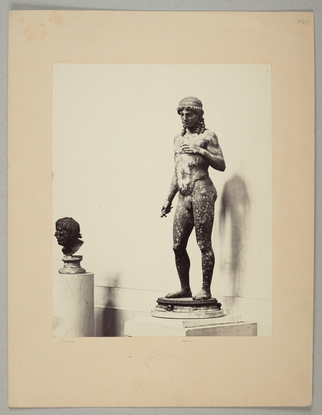 Naples, Musée national, Apollon, statue bronze provenant de Pompéï et ...